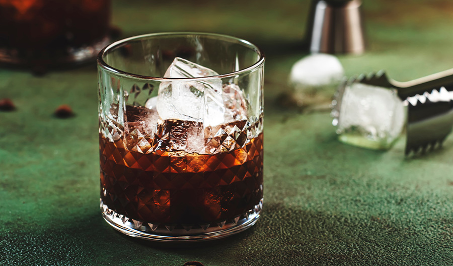 How to Make a Black Russian Cocktail | Proof By Southern Glazer's